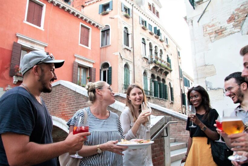 Venice: Local Secrets of Venice Tapas & Wine Walking Tour - FAQ