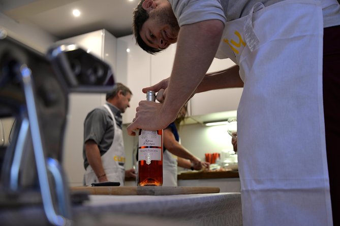 Venice: Market Tour With Hands-On Cooking Class, Wine & Tiramisu - Handmade Pasta and Sauces