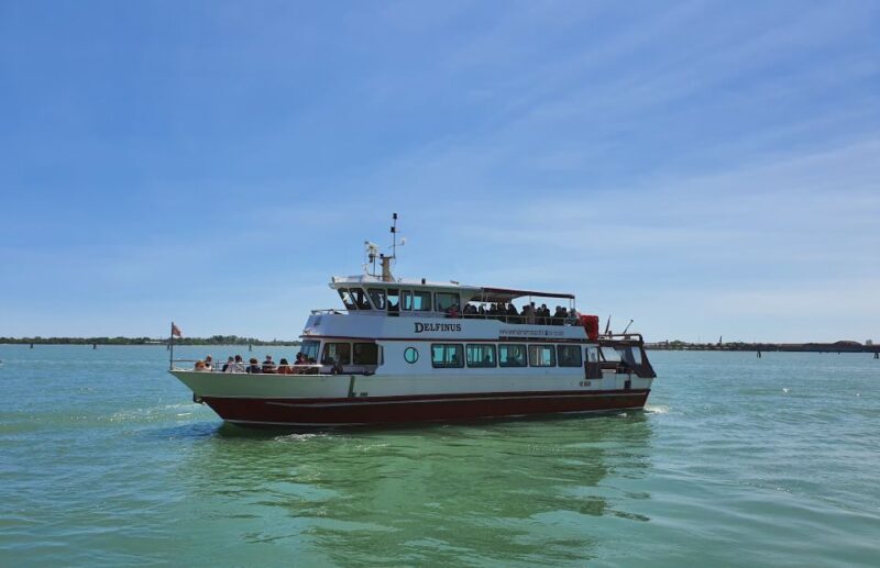 Venice: Murano & Burano Panoramic Boat Tour w/ Glassblowing - Key Points