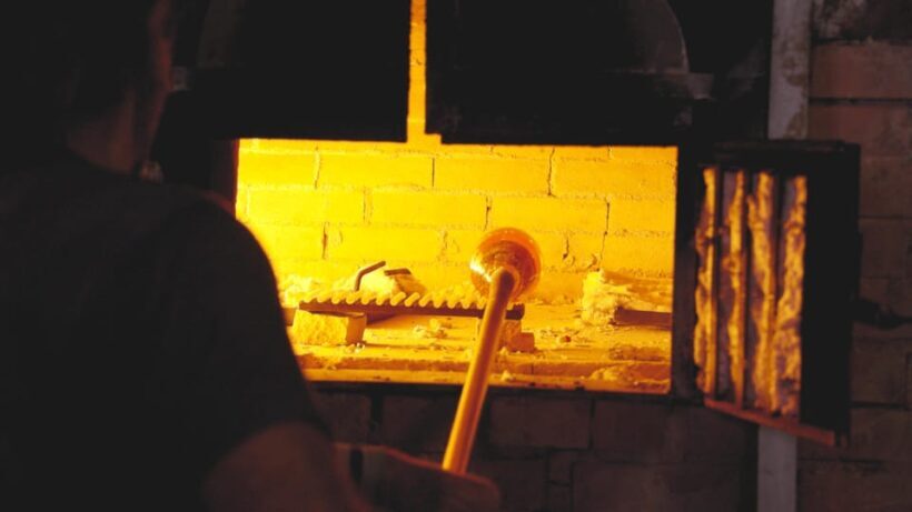 Venice: Murano Glass Factory Guided Tour with Prosecco - FAQs
