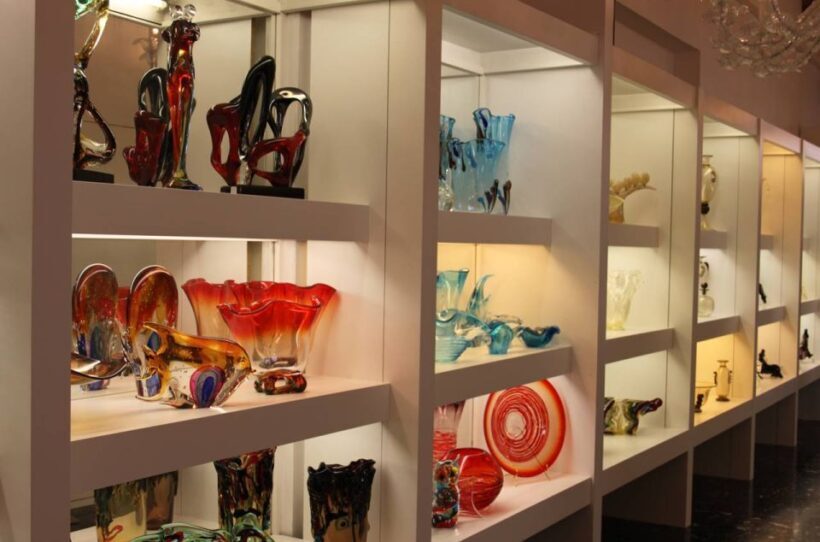 Venice: Murano Island and Glass Factory Private Guided Tour - A Closer Look at the Tour Experience