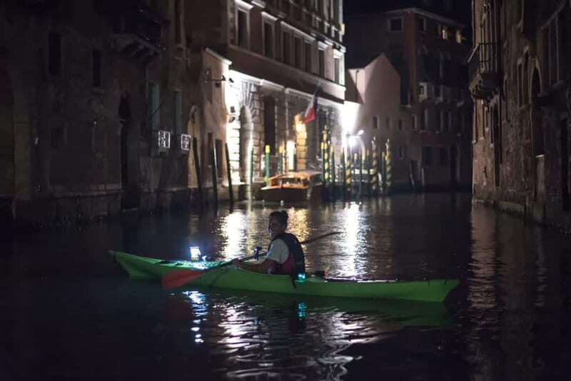Venice: Night + Sunset Kayak Tour Kayak in the Canals - A Closer Look at the Experience