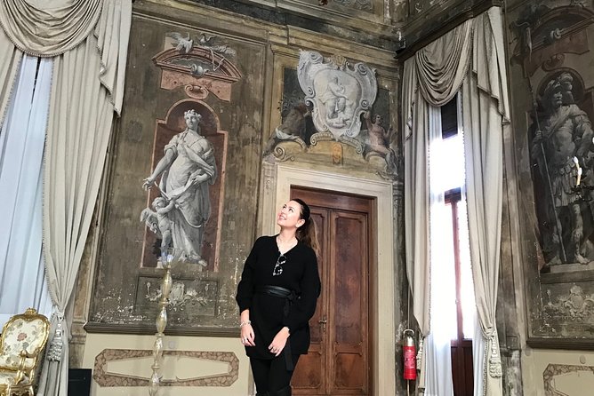 Venice off the Beaten Path: Private Tour in Venice With a Local - Authentic Venetian History and Culture With a Local Guide