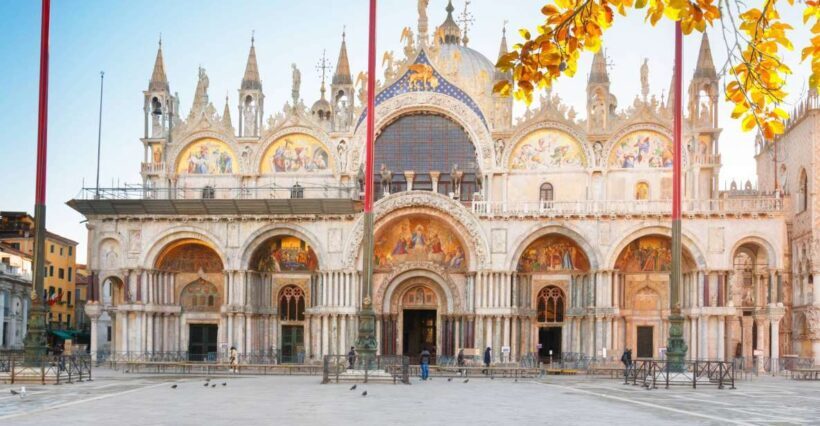 Venice Old Town Highlights Private Walking Tour - Venice Old Town Highlights Private Walking Tour: A Deep Dive into La Serenissima