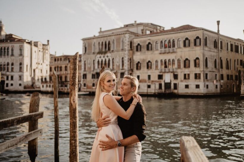 Venice: Personal Travel and Vacation Photographer Services - Detailed Breakdown of the Experience