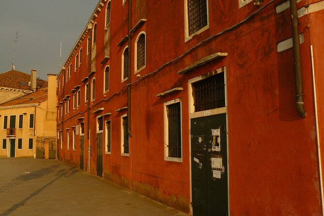 Venice Photography Walking Tour With Private Guide - Guidance and Skills Development