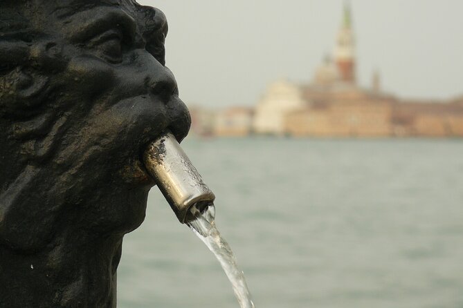Venice Photography Walking Tour With Private Guide - Logistics and Additional Information