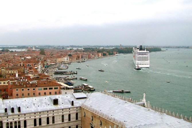 Venice Private Arrival Transfer by Water Taxi: Cruise Port to Central Venice - Navigating the Cruise Port Transfer