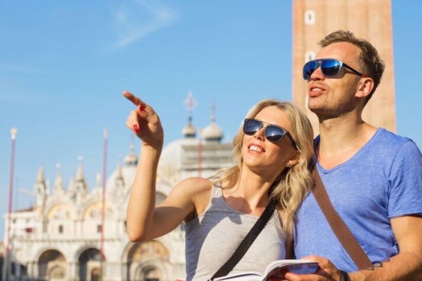 Venice : Private Custom Walking Tour With A Local Guide - Key Points