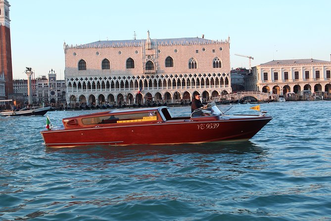Venice Private Departure Transfer by Water Taxi: Central Venice to Cruise Port - Pickup and Drop-off Information