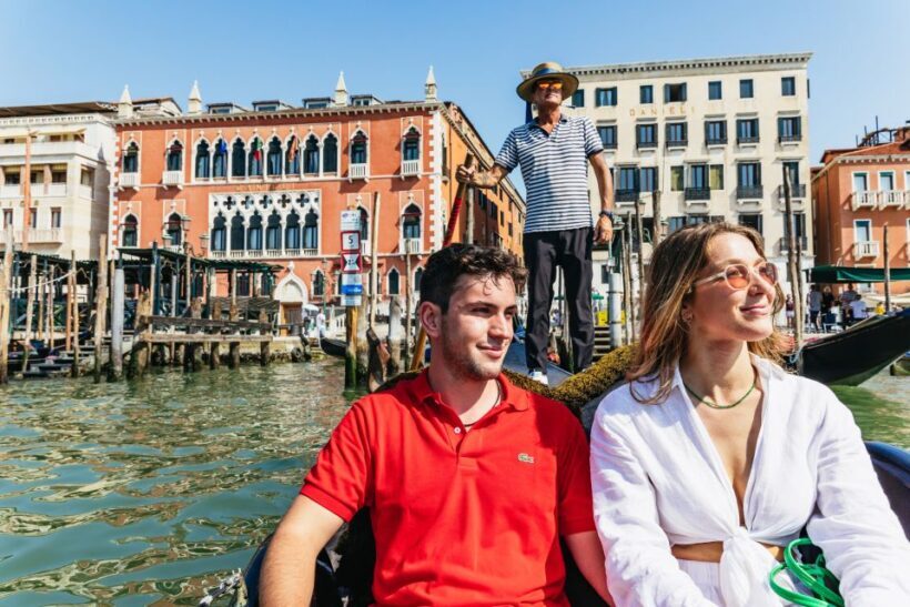 Venice: Private Gondola Ride along Grand Canal - A Detailed Look at the Experience