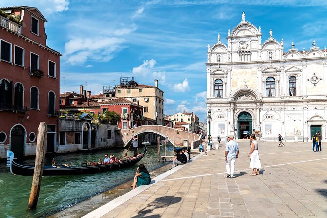 Venice Private Gondola Ride: Explore Hidden Canals and Sights - Customer Experiences and Feedback
