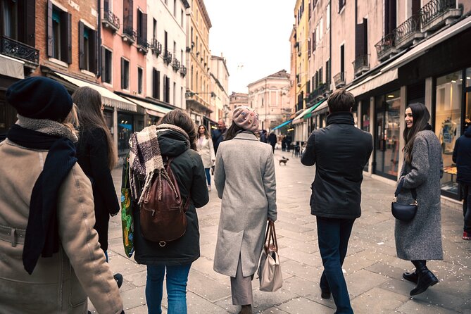 Venice Rooftops Tour With Prosecco - Accessibility and Mobility Considerations