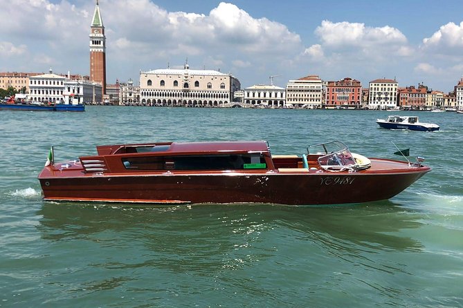 Venice S.Lucia Station to Venice Hotels or viceversa - Why Choose a Private Water Taxi in Venice?