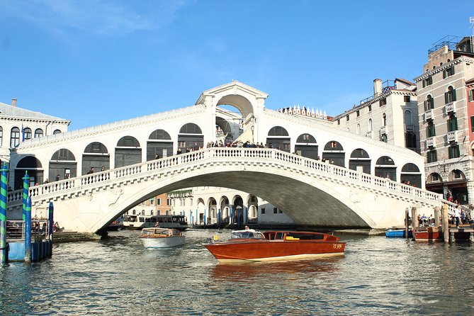 Venice Shared Arrival Transfer: Marittima Cruise Port to Central Venice - Luggage Policy and Restrictions