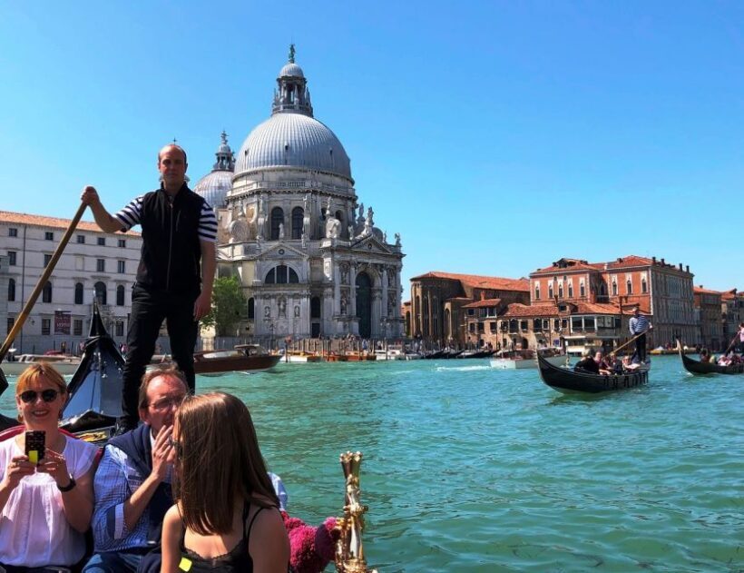 Venice: Shared Gondola Ride - A Detailed Look at the Gondola Experience