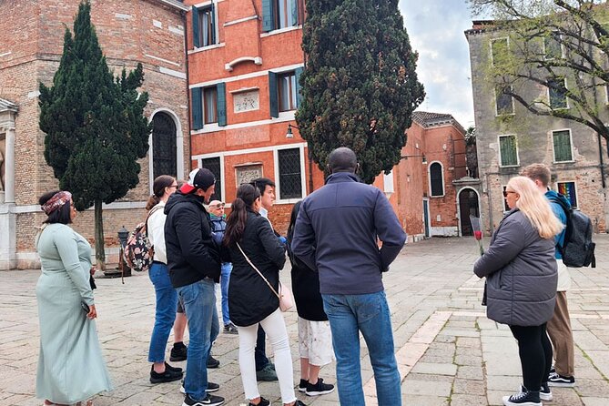 Venice Sightseeing Small Group Walking Tour with a Local Guide - Frequently Asked Questions