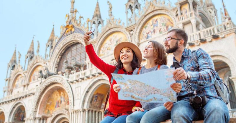 Venice: Skip-the-Line Doge's Palace & Basilica Walking Tour - Itinerary Details