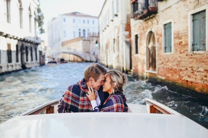 Venice: the Best Couples Photoshooting - Photography Experience