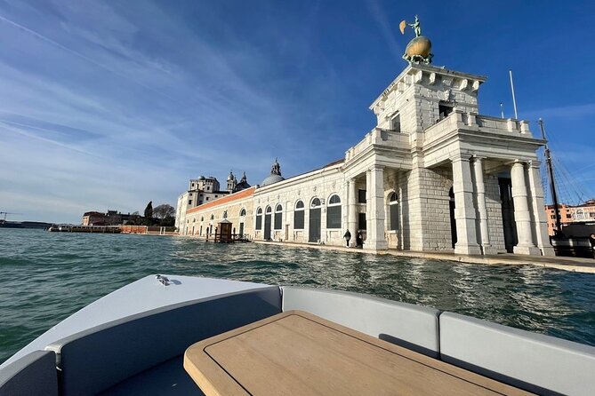 Venice: The Hidden Canals on Electric Boat - Comfortable Electric Boat Experience