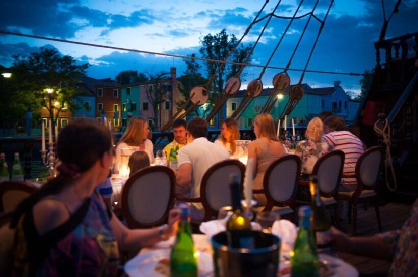 Venice: Venetian Lagoon Tour and Galleon Dinner - An Authentic Venetian Experience on the Water