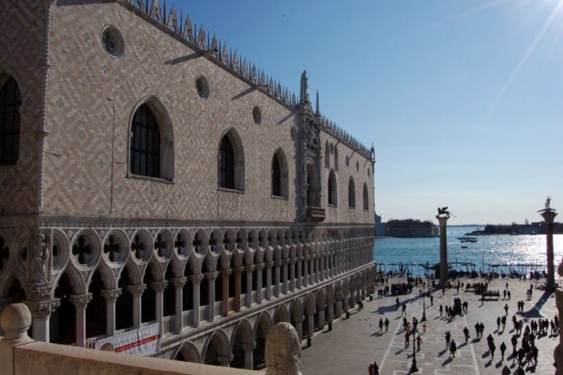 Venice Walking Tour and Doge's Palace Guided Visit - FAQ