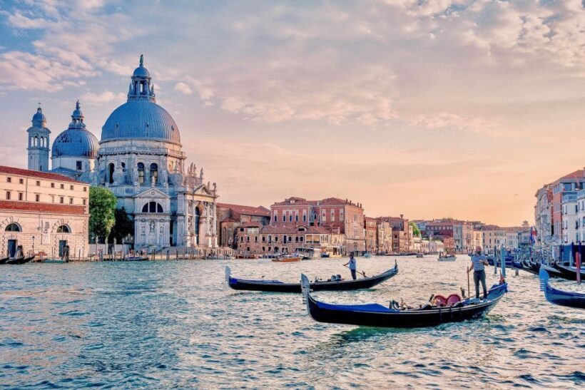 Venice: Walking Tour & Gondola Ride - FAQs