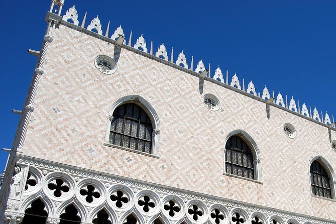 Venice Walking Tour Plus Skip the Lines Doges Palace and St Marks Basilica Tours - Traveler Feedback and Experiences
