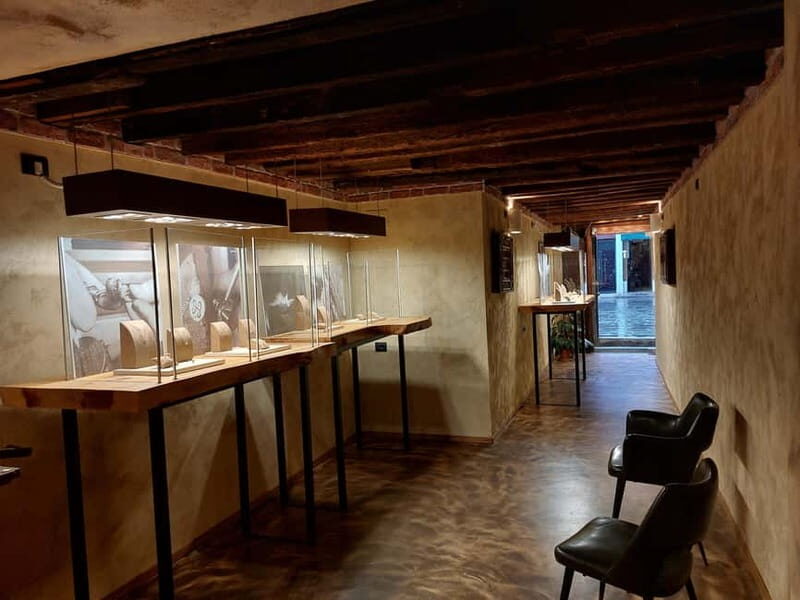 Venice: Workshop Create Your Own Sterling Silver Ring - The Crafting Process—Step by Step