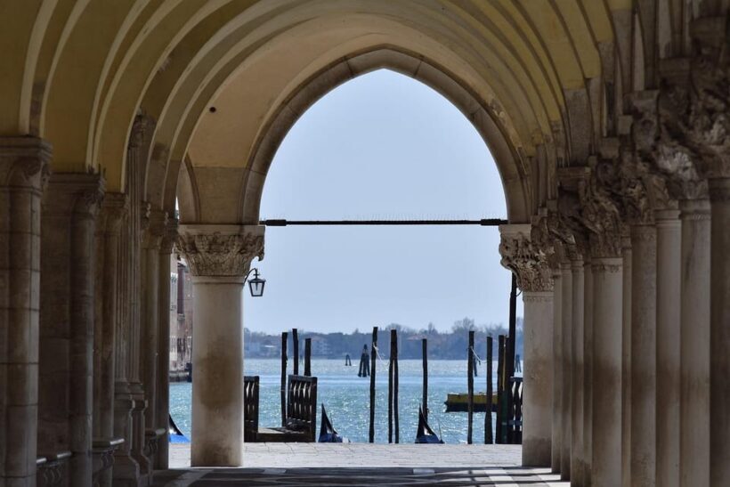 Venice:St. Mark's Basilica Guided Tour with Terrace & Museum - Key Points