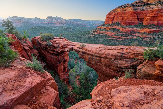 Verde Valley Wineries and Sedona Red Rocks Private Day Tour - First Stop: Sedona’s Red Rock Magic