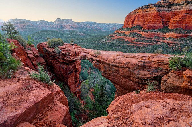 Verde Valley Wineries and Sedona Red Rocks Private Day Tour - Into the Heart of Wine Country