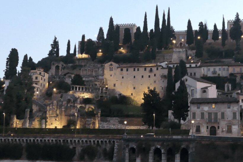 Verona Awakens: Early Morning Walking Tour - Key Points