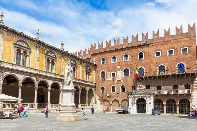 Verona: City Highlights Private Tour - Piazza dei Signori – The Political Nerve Center