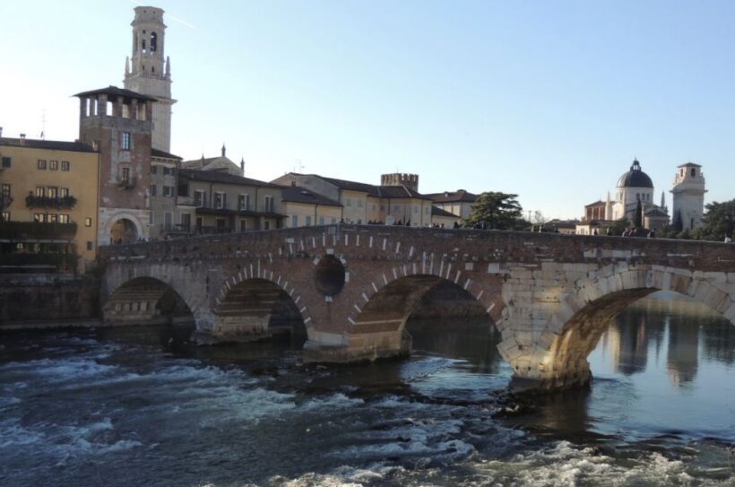 Verona: Essential Verona Private Tour including Arena - Discover Verona: An In-Depth Look at the Essential Private Tour Including the Arena