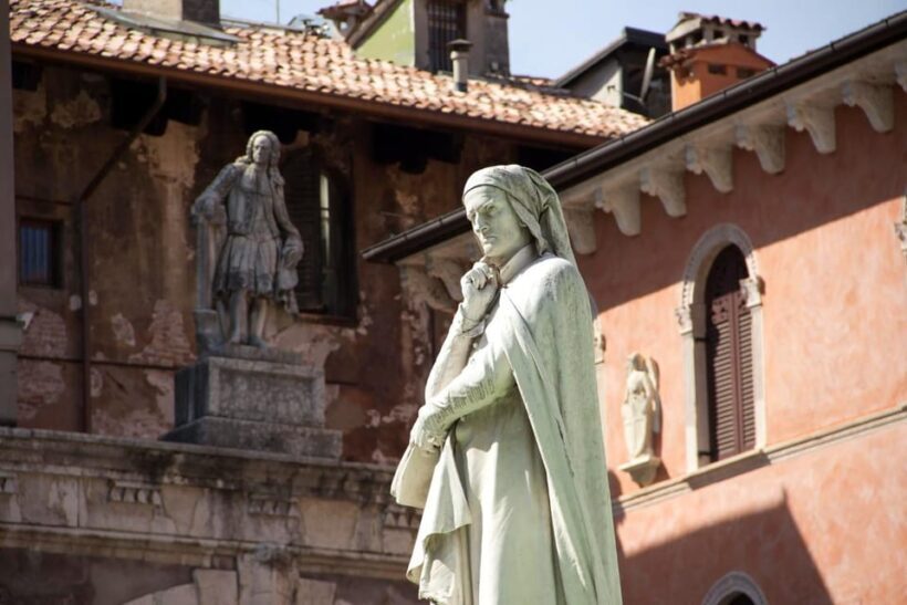 Verona: Express Walk with a Local in 60 minutes - Why the Small Group Matters