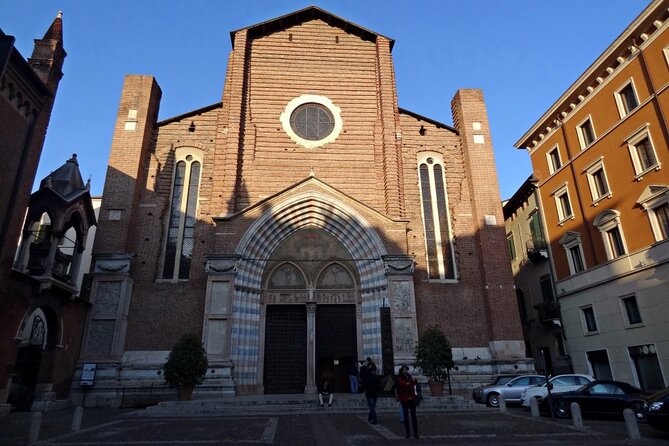 Verona Highlights with Local: Walking Tour Juliet's House Tickets - Detailed Breakdown of the Itinerary