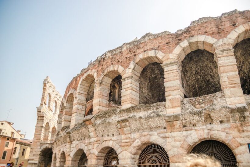 Verona: Priority Access Arena Guided Tour - Introduction