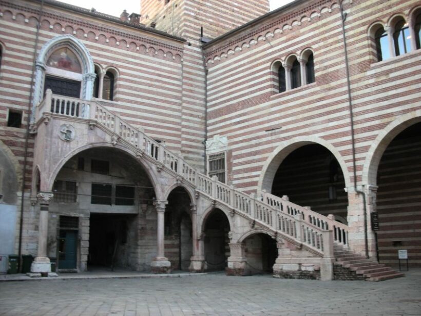 Verona: Private 2-Hour Walking Tour - Authentic, Not Overwhelming