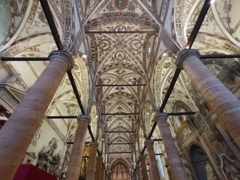 Verona: Small Group Guided Walking Tour with Arena Tickets - Final Thoughts