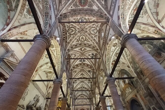 Verona Small Group Walking Tour With Cable Car and Arena Tickets - Must-See Sites on the Tour