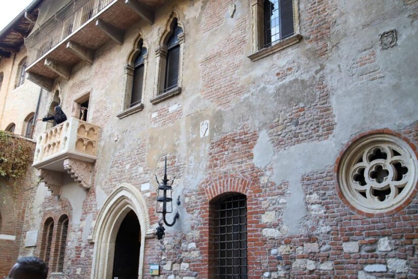 Verona: street food walking tour near the historical center - The Sum Up