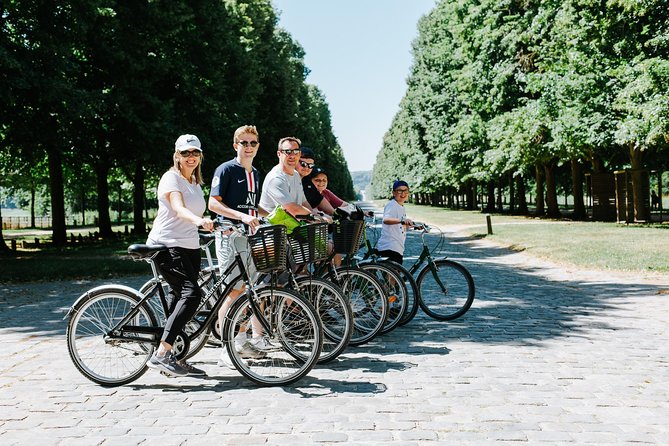 Versailles Domain Bike Tour with Palace Entry by Train from Paris - What Past Travelers Say