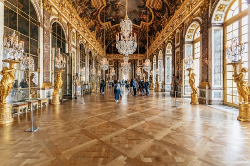 Versailles: Entry ticket & Private Apartments VIP Tour - FAQ