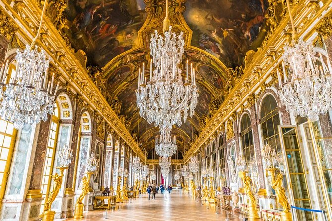 Versailles & Marie Antoinette's Estate Full-Day Private Family Tour - Key Points