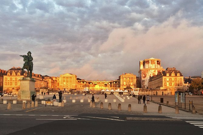 Versailles Palace and Gardens Tour by Train from Paris with Skip-the-Line - Exploring the Itinerary in Detail