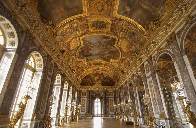 Versailles Palace and Trianon Guided Day Tour From Paris - Customer Feedback