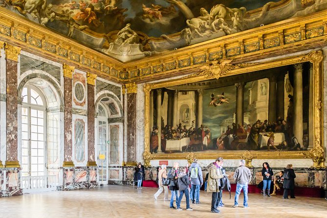 Versailles Palace and Trianon Guided Day Tour From Paris - Exploring the Grandeur of Versailles Palace