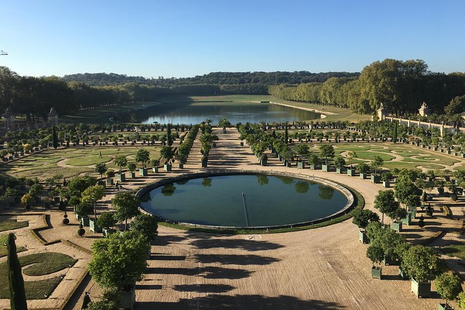 Versailles Palace & Giverny Private Guided Tour With Lunch - Priority Access - Private Transportation and Expert Guidance