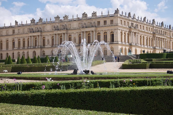 Versailles Palace Skip the line Guided Full Day or Half Day Tour - FAQs